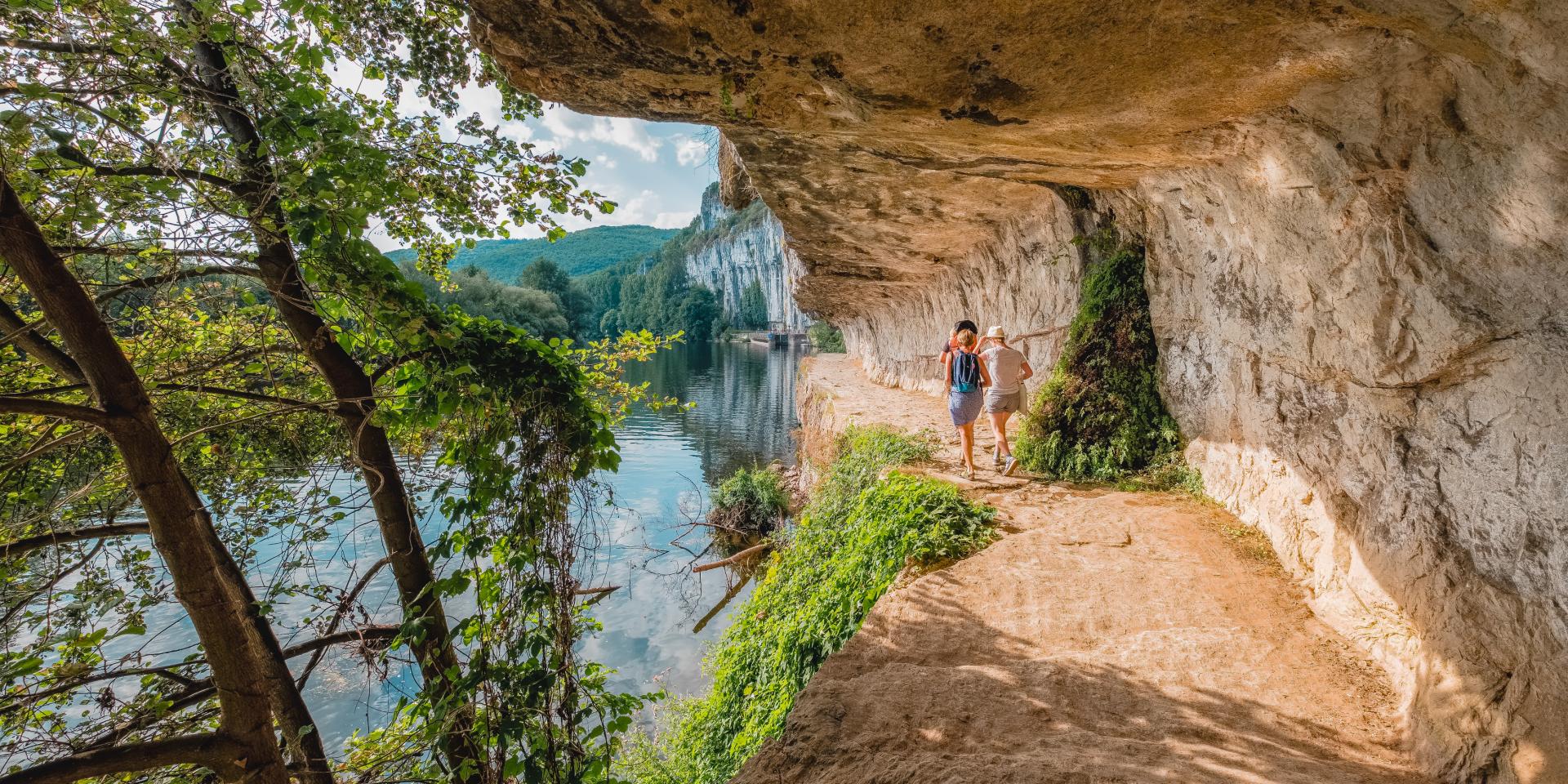 Randonnée chemin de halage et Saint-Cirq-Lapopie